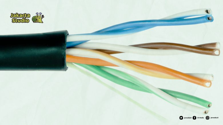 Urutan Kabel UTP Straight dan Kabel Cross serta Fungsinya