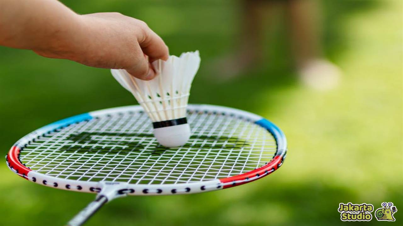 10 Rekomendasi Senar Raket Bulutangkis Terbaik 2024