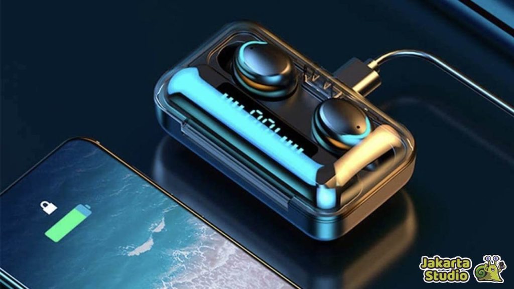 Cara Mengisi Daya Baterai TWS yang Benar Agar Awet