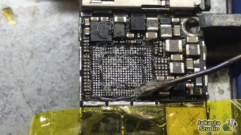 IC Baseband iPhone: Fungsi, Ciri Kerusakan dan Perbaikan