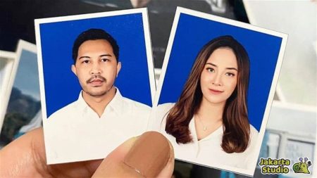 Panduan Lengkap Kode Warna Pas Foto Merah dan Biru