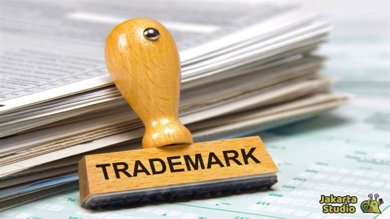 Perbedaan dan Penggunaan Simbol C, R, dan TM dalam Merek Dagang