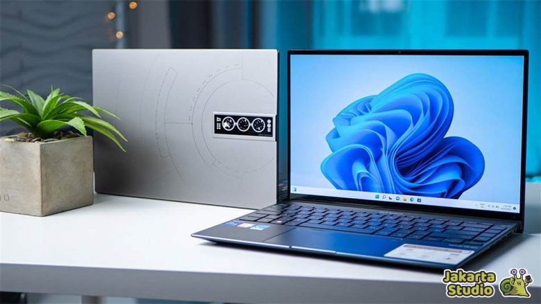 Laptop 14 Inch Berapa CM? Ini Jawaban dan Keunggulannya